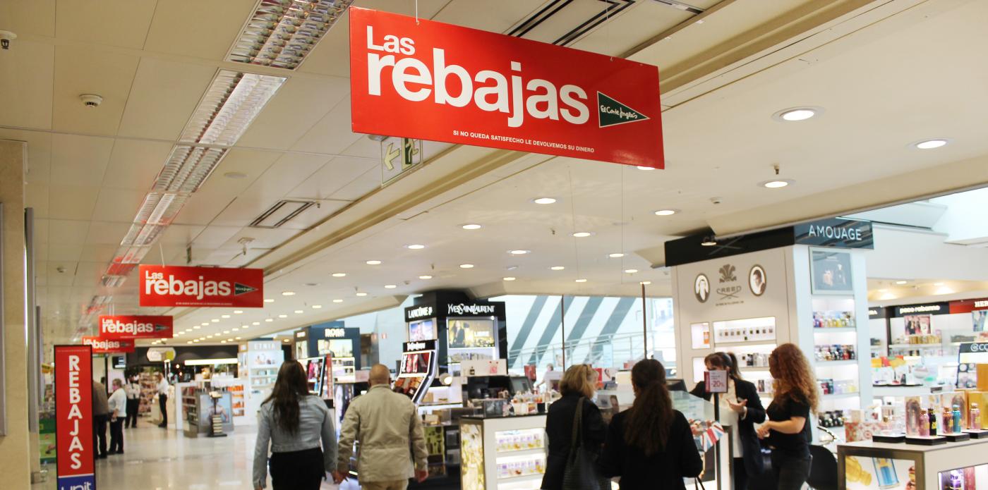 Consumo recuerda que durante las rebajas deben aparecer el nuevo precio ...