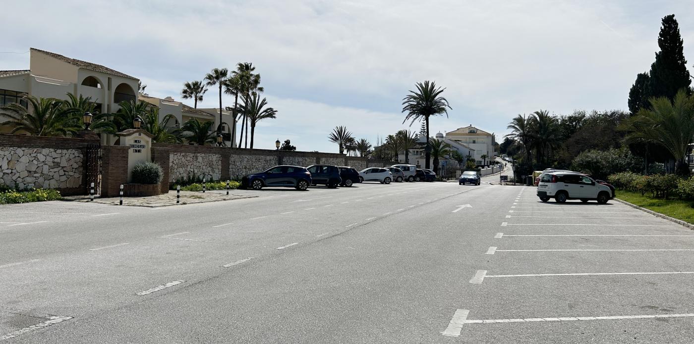 Mijas is to improve Avenida de Las Mimosas by separating traffic from pedestrians | Mijas ...